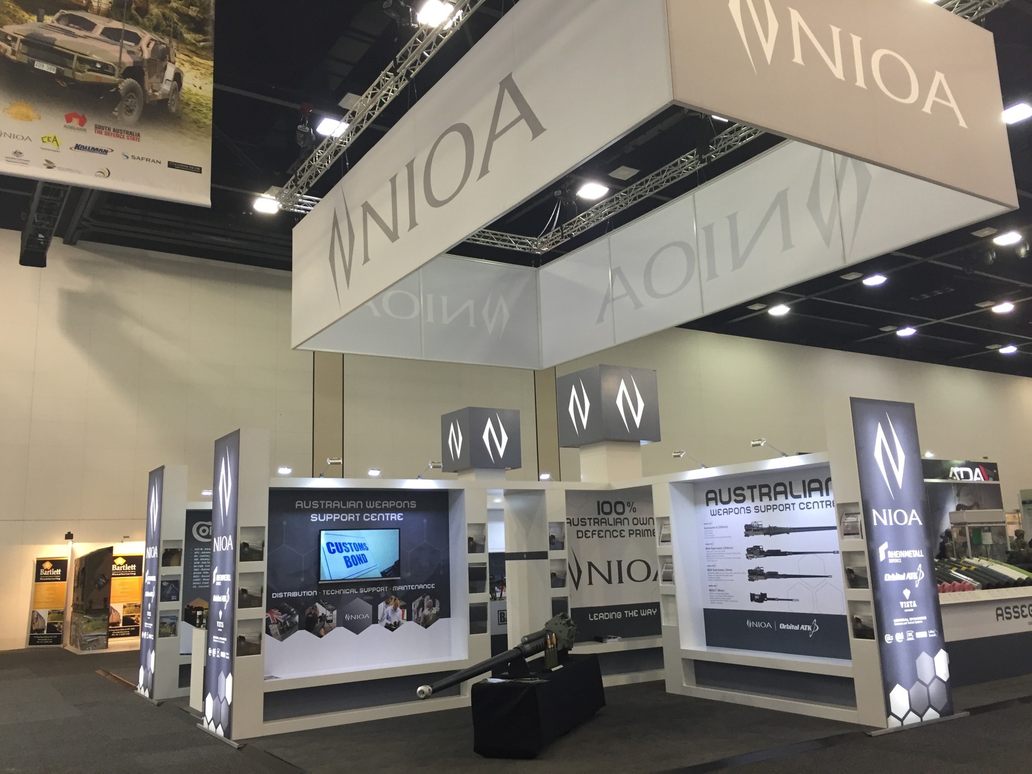 Custom Displays | Outstanding Displays